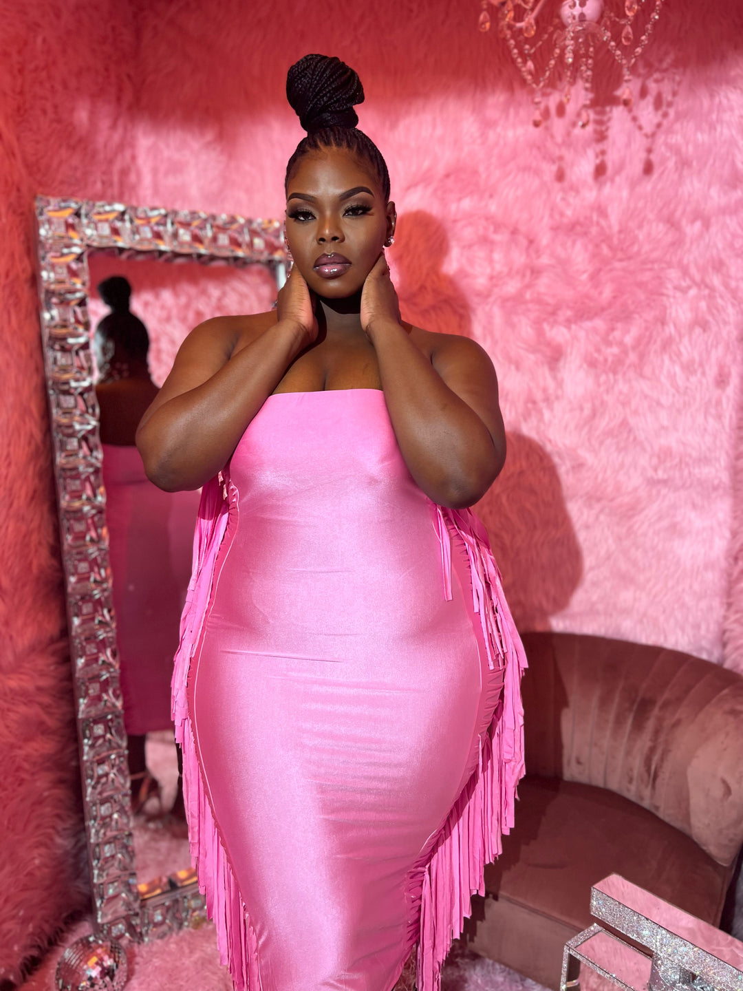 For Curves By Curves – Curverra